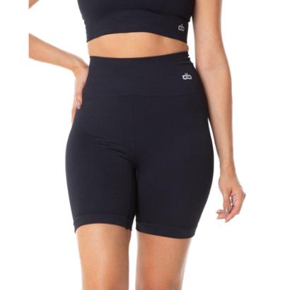 Bermuda Seamless Sem Costura Canelado Breed Fit Feminina - Preto | Netshoes