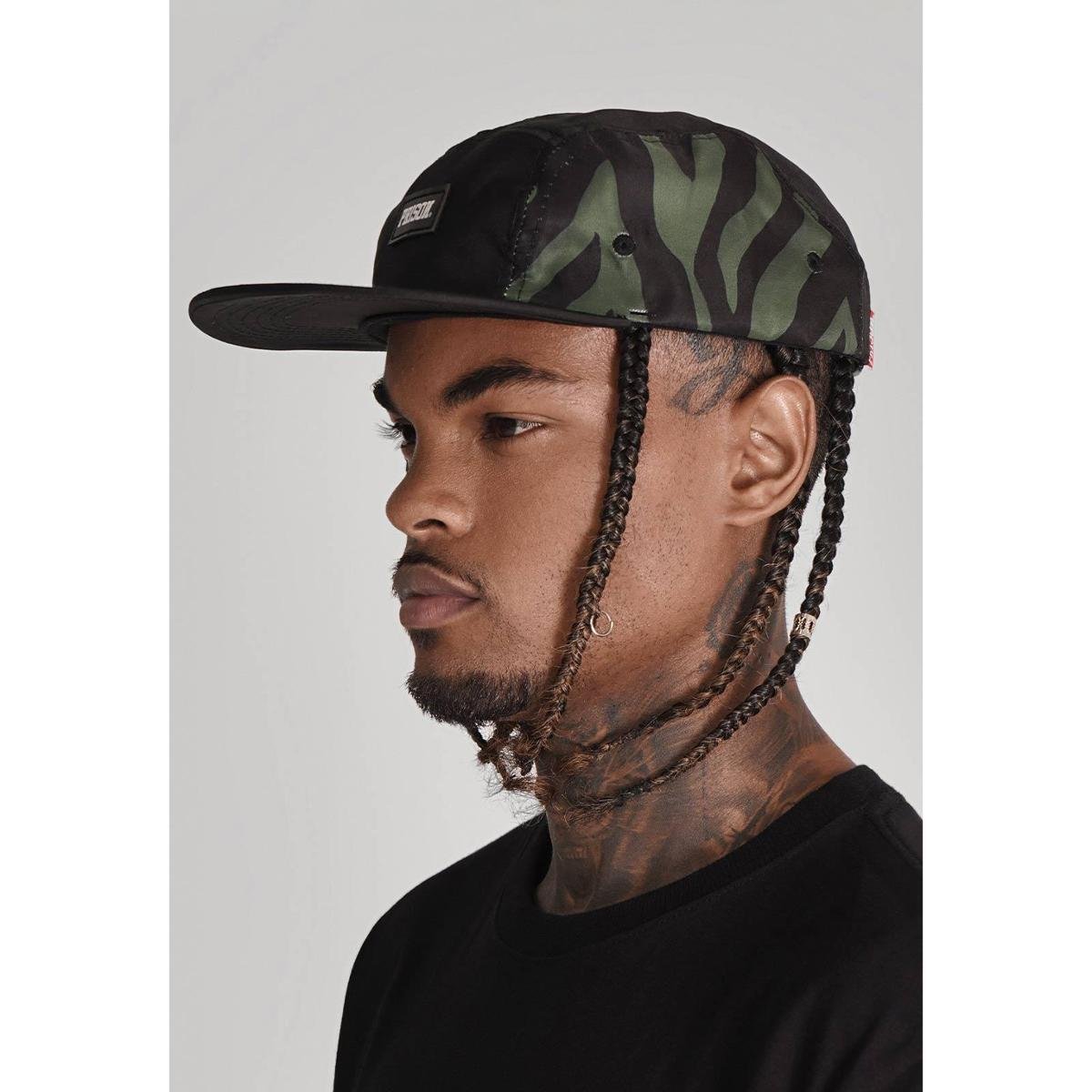 Boné Five Panel Prison Logo - Preto | Netshoes