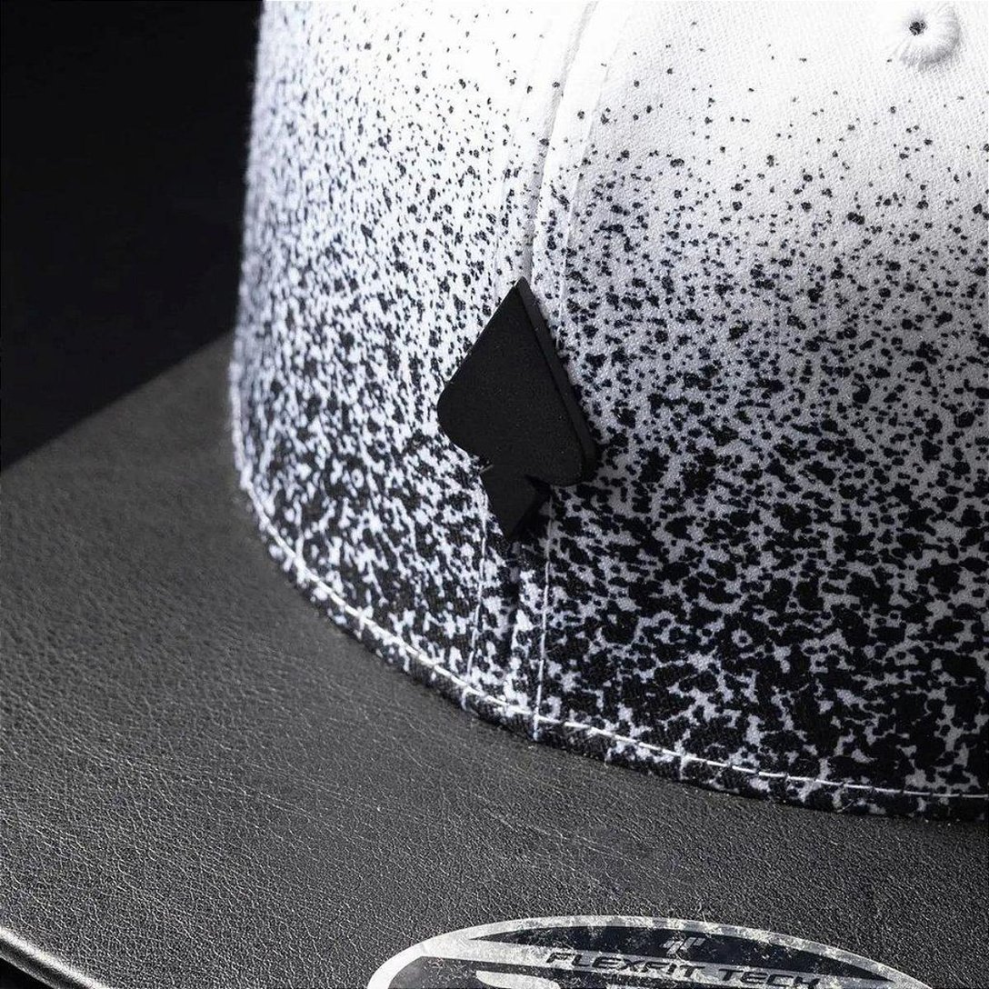 Boné MCD Aba Reta Fitão 1.10 Flexfit W25 - Branco | Netshoes