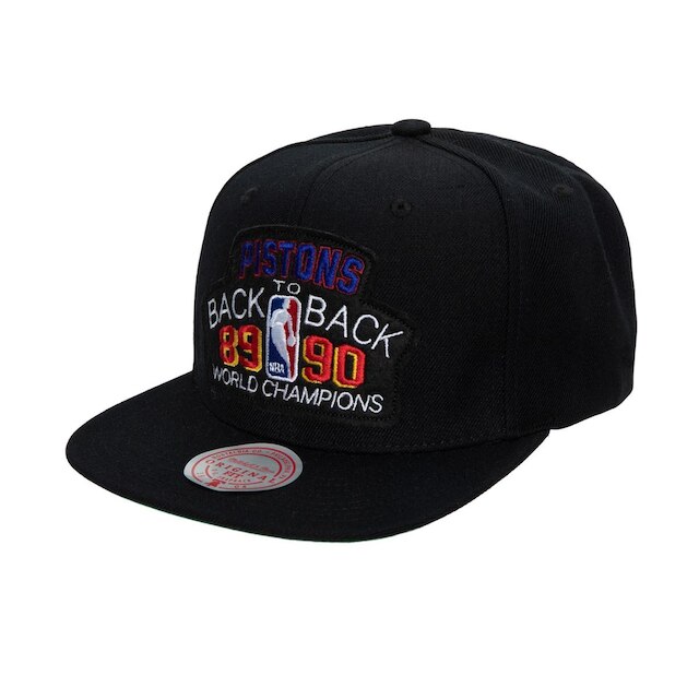Boné Mitchell & Ness NBA B2B Snapback HWC Detroit Pistons Masculino ...