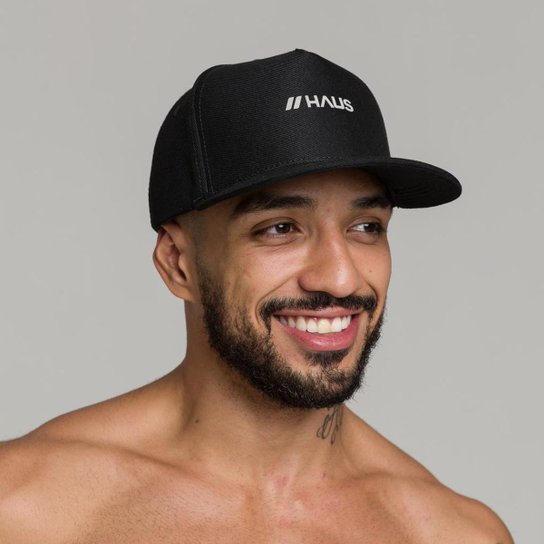 BONE SILKADO COM RELEVO SEM COSTURA - Preto | Netshoes