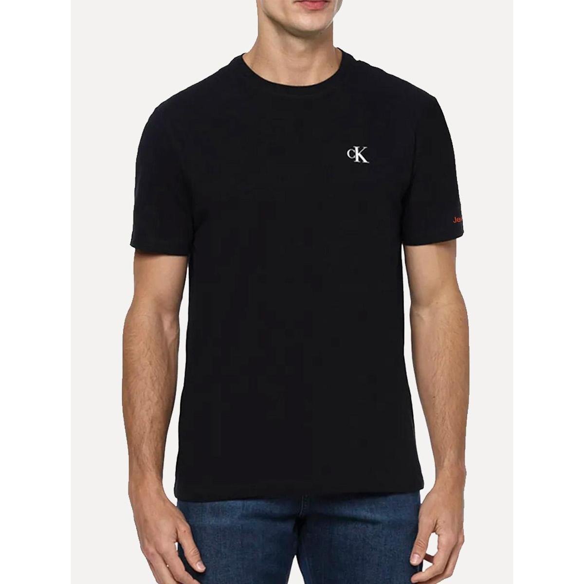 Camiseta Calvin Klein Jeans Masculina CK Logo Sleeve Preta - Preto | Netshoes