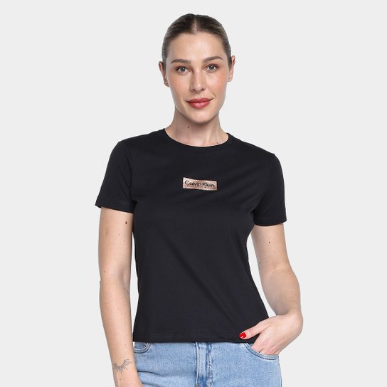 Camiseta Calvin Klein Logo Cobre Feminino - Preto | Netshoes