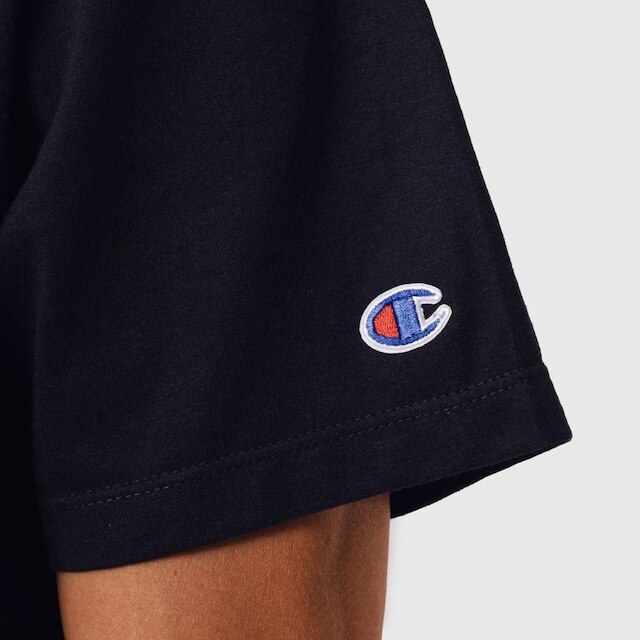 CAMISETA CHAMPION ATHLETIC MAKES A CHAMPION INK - Preto | Netshoes