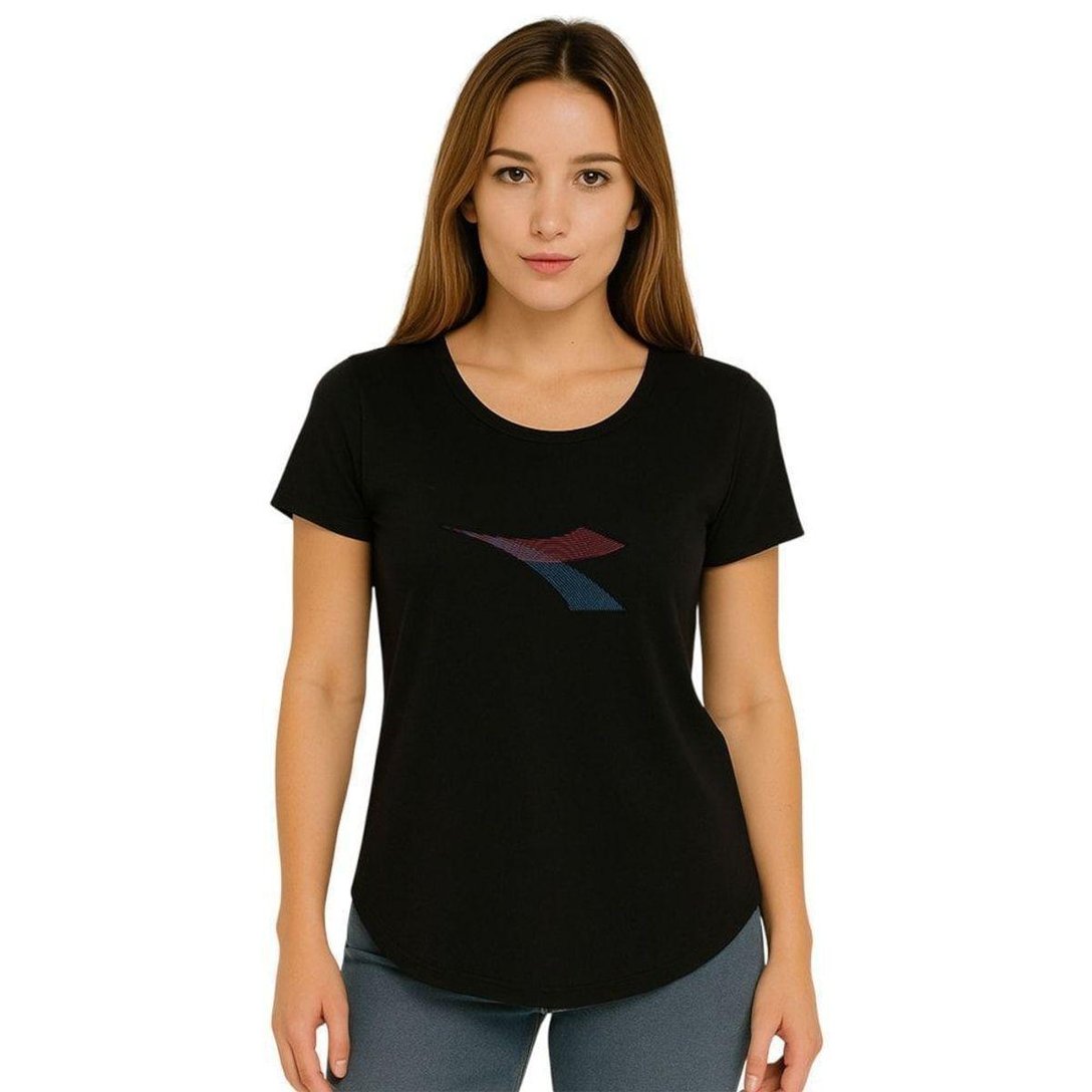 Camiseta Diadora Big Logo Movimento Feminina - Preto P - Preto | Netshoes