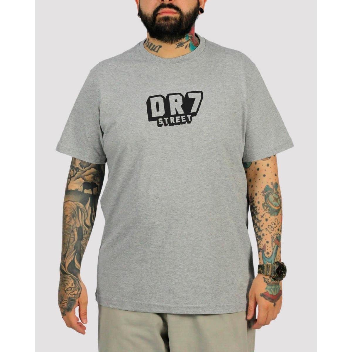 Camiseta DR7 Street Logo High Box -Cinza - Cinza | Netshoes