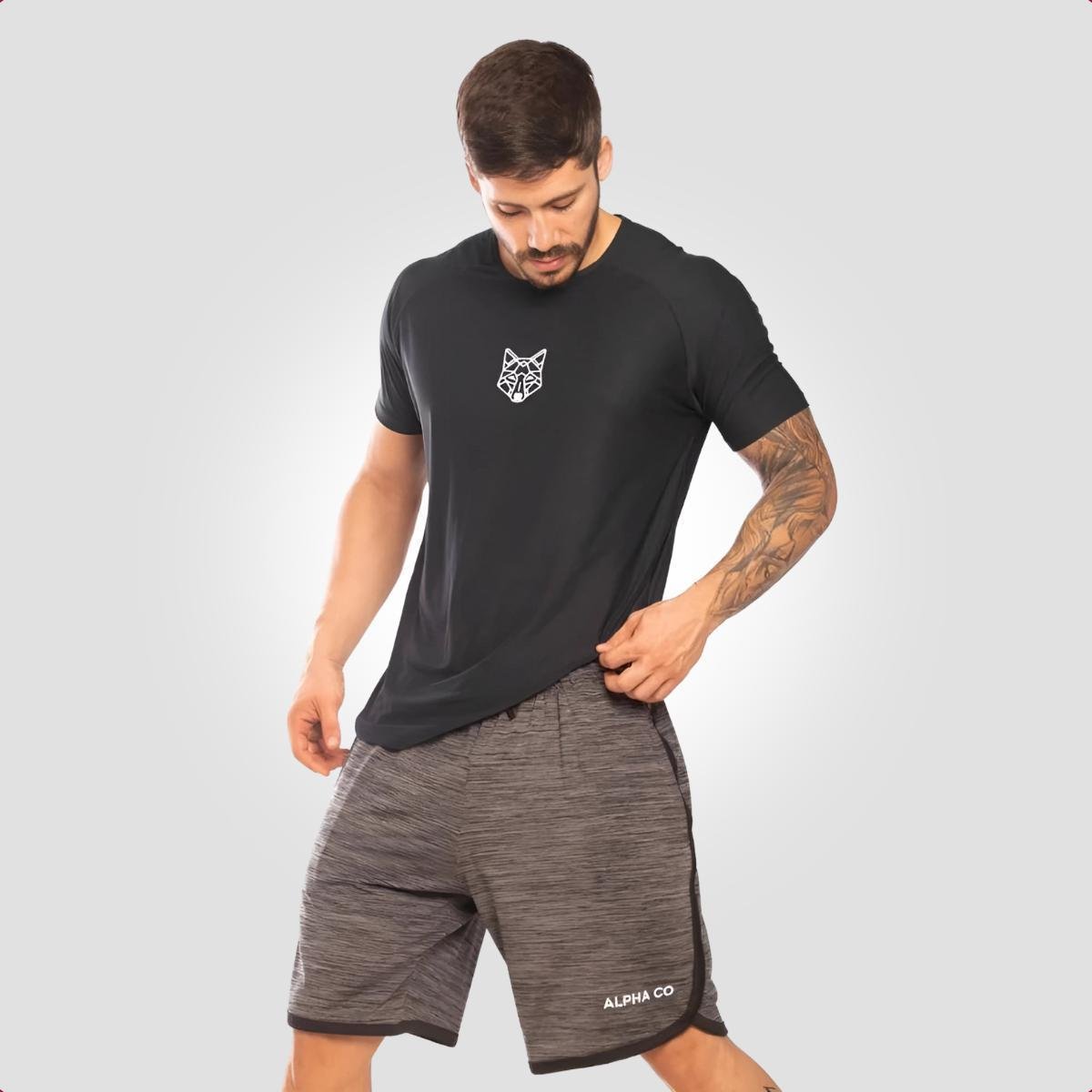 Camiseta Masculina Dry Fit Lobo Black Alpha CO - Preto | Netshoes