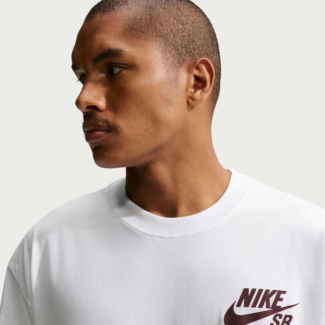 Camiseta Nike SB Masculina - Branco+Marrom | Netshoes