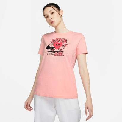 Camiseta Nike Sportswear Feminina - Rosa | Netshoes