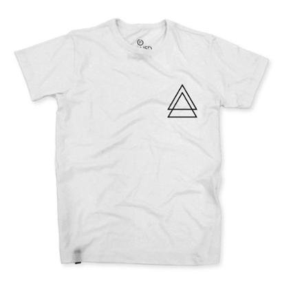 Camiseta OFFSTONED - Triple Triangle - Branco | Netshoes