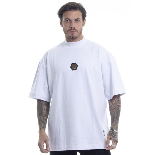 Camiseta Rich Young Oversized Gola Alta Medalhão Branca - Branco | Netshoes