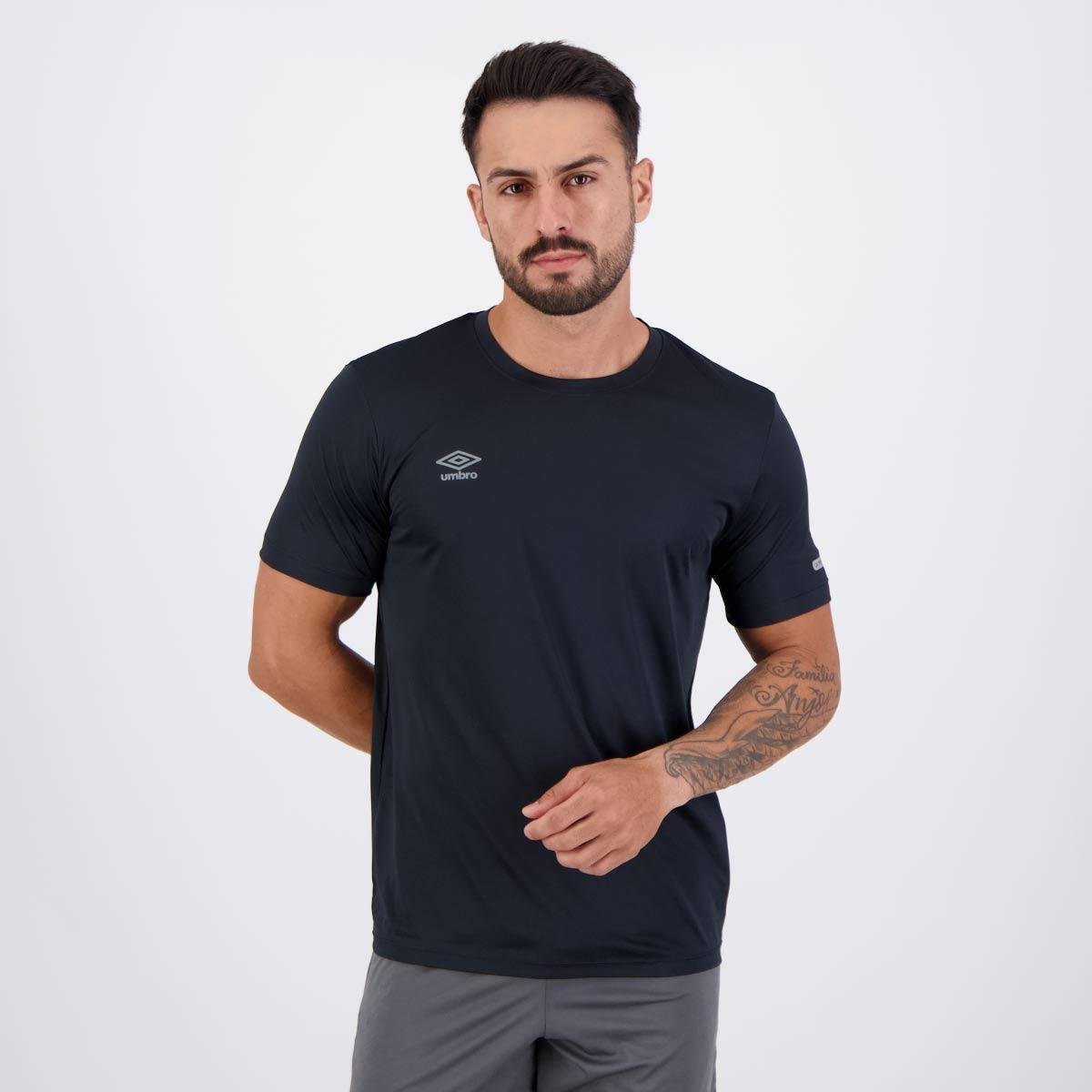 Camiseta Umbro Basic Uv Preta - Prata | Netshoes