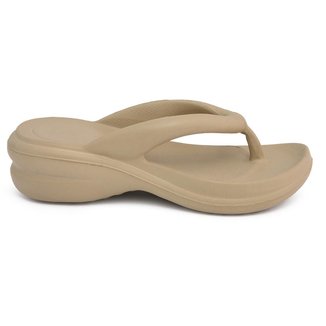 Chinelo De Salto em promoção na Netshoes!