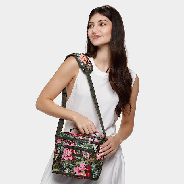 Mini Cooler Farm Farofa Painted Flowers Feminino - Verde | Netshoes