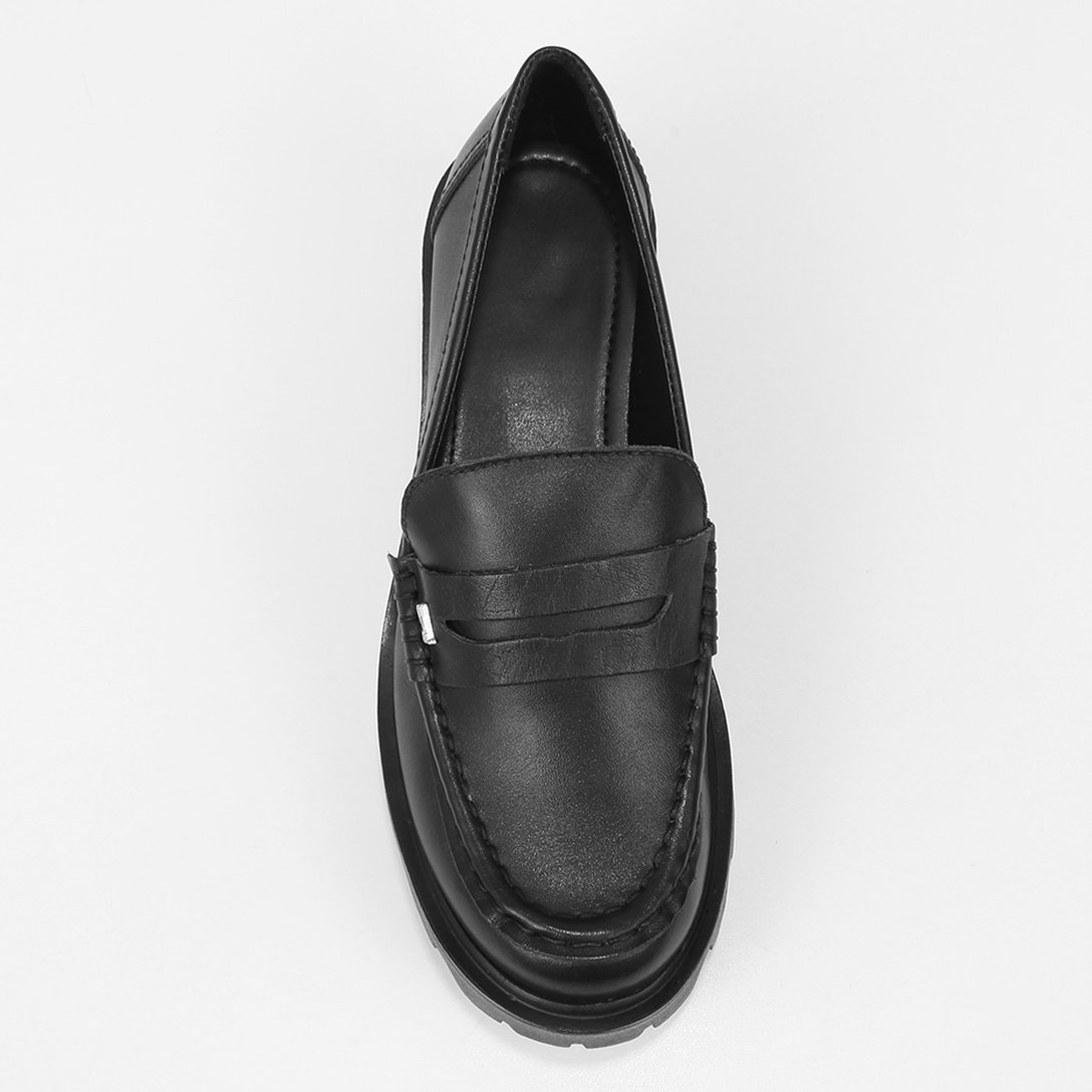 Mocassim Couro Santa Lolla Loafer Tratorado Feminino - Preto | Netshoes