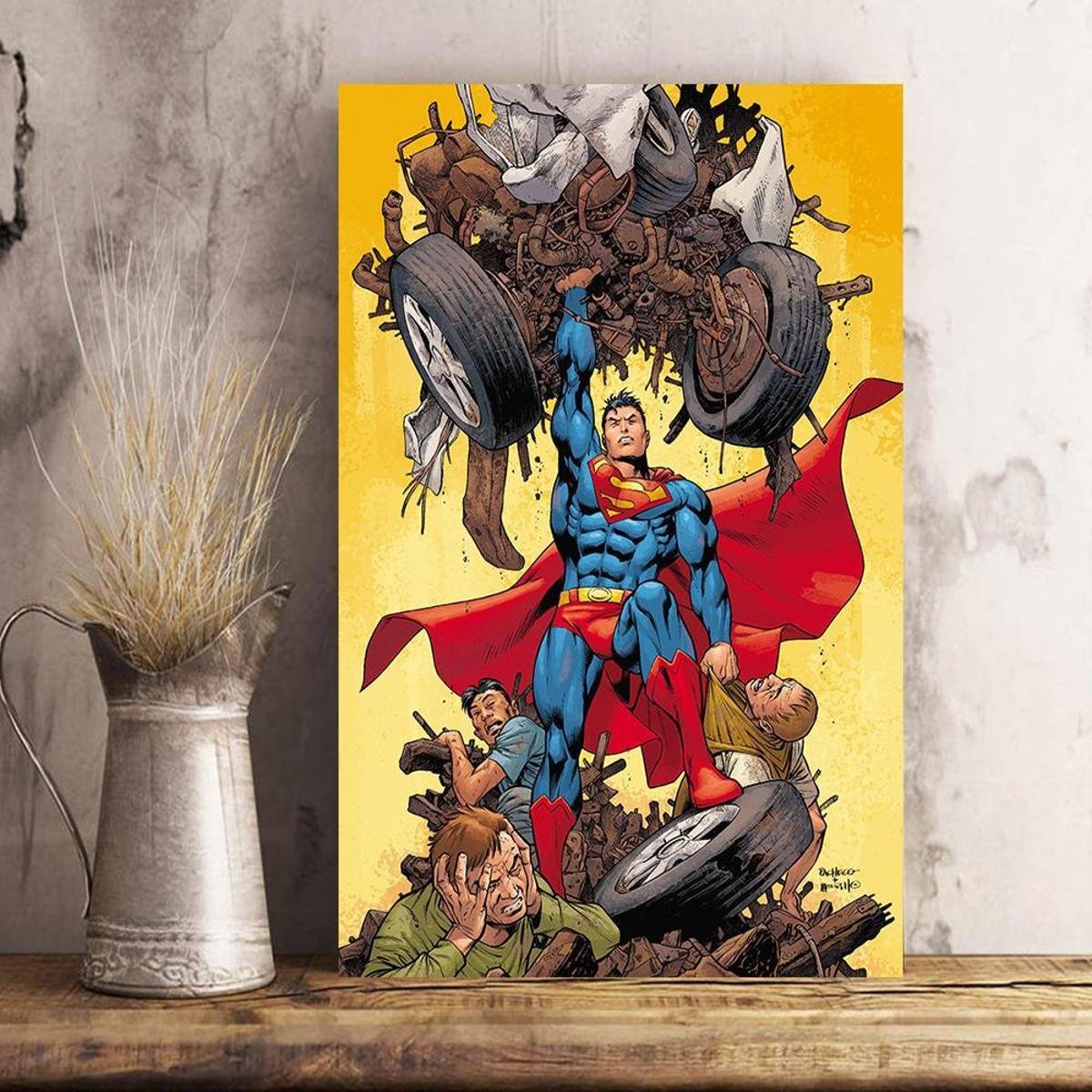 Quadro Super-Man Dc Levantando Carro Tamanho A4 - Preto | Netshoes