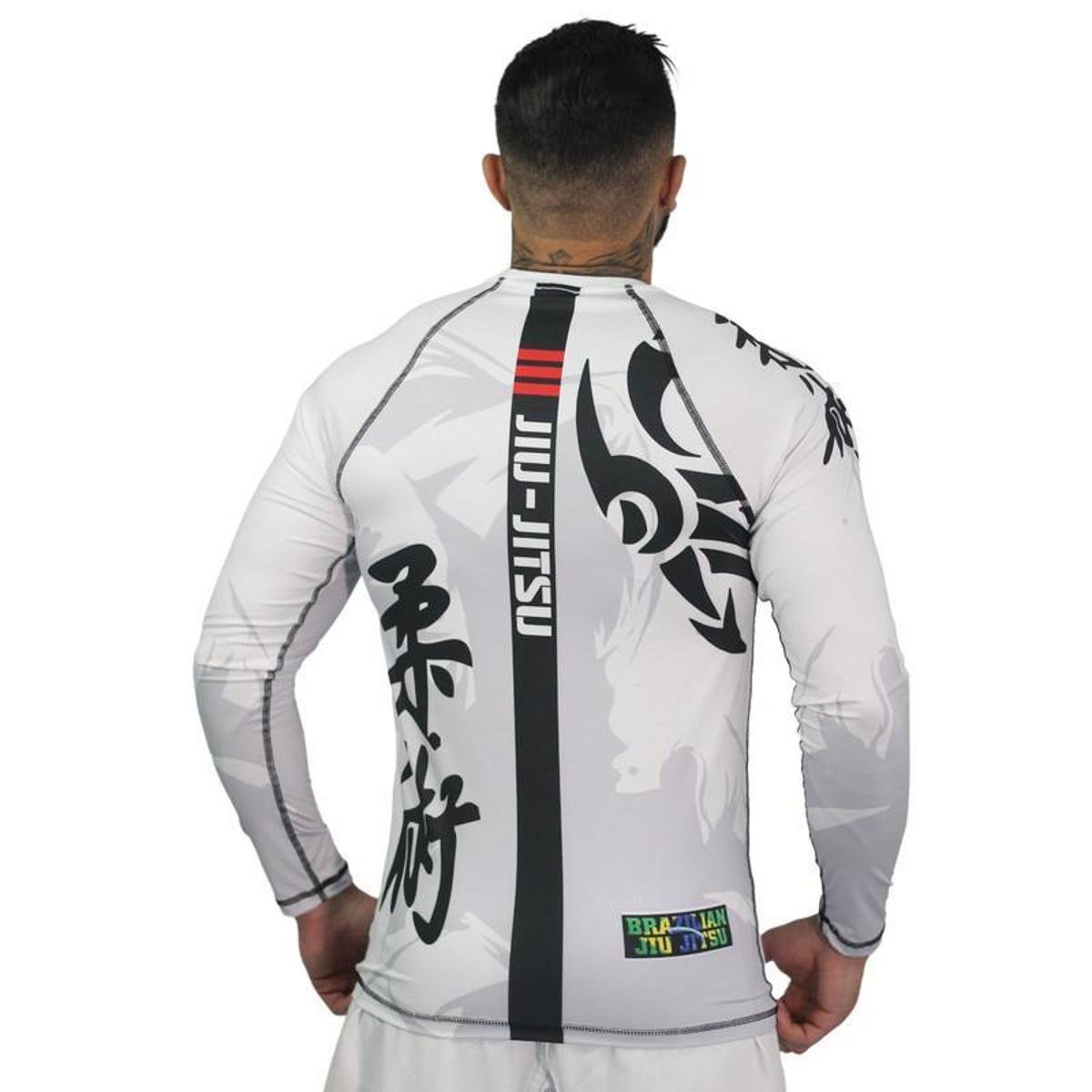 Rash Guard em promoção na Netshoes!