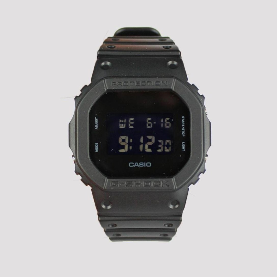 Relógio G-Shock DW-5600BB- 1DR - Preto - Preto | Netshoes