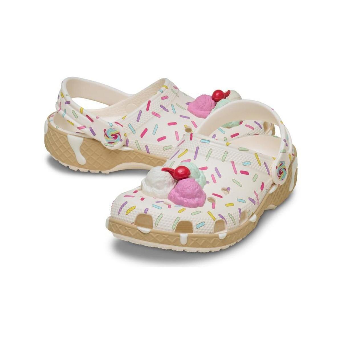 Sandália Crocs Classic Ice Cream Sundae Clog K Chalk - Creme | Netshoes