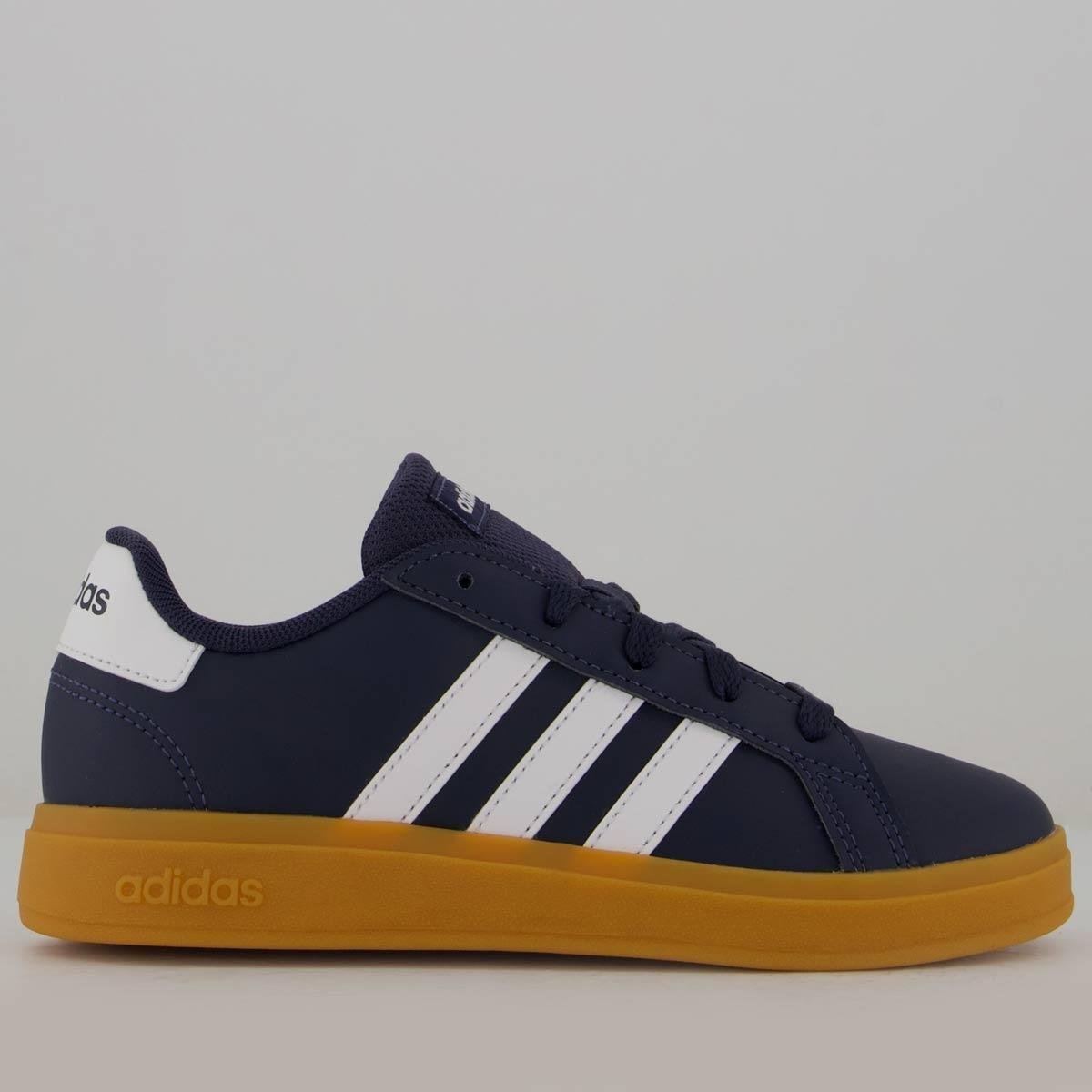 Tenis Adidas 33y em promoção na Netshoes!