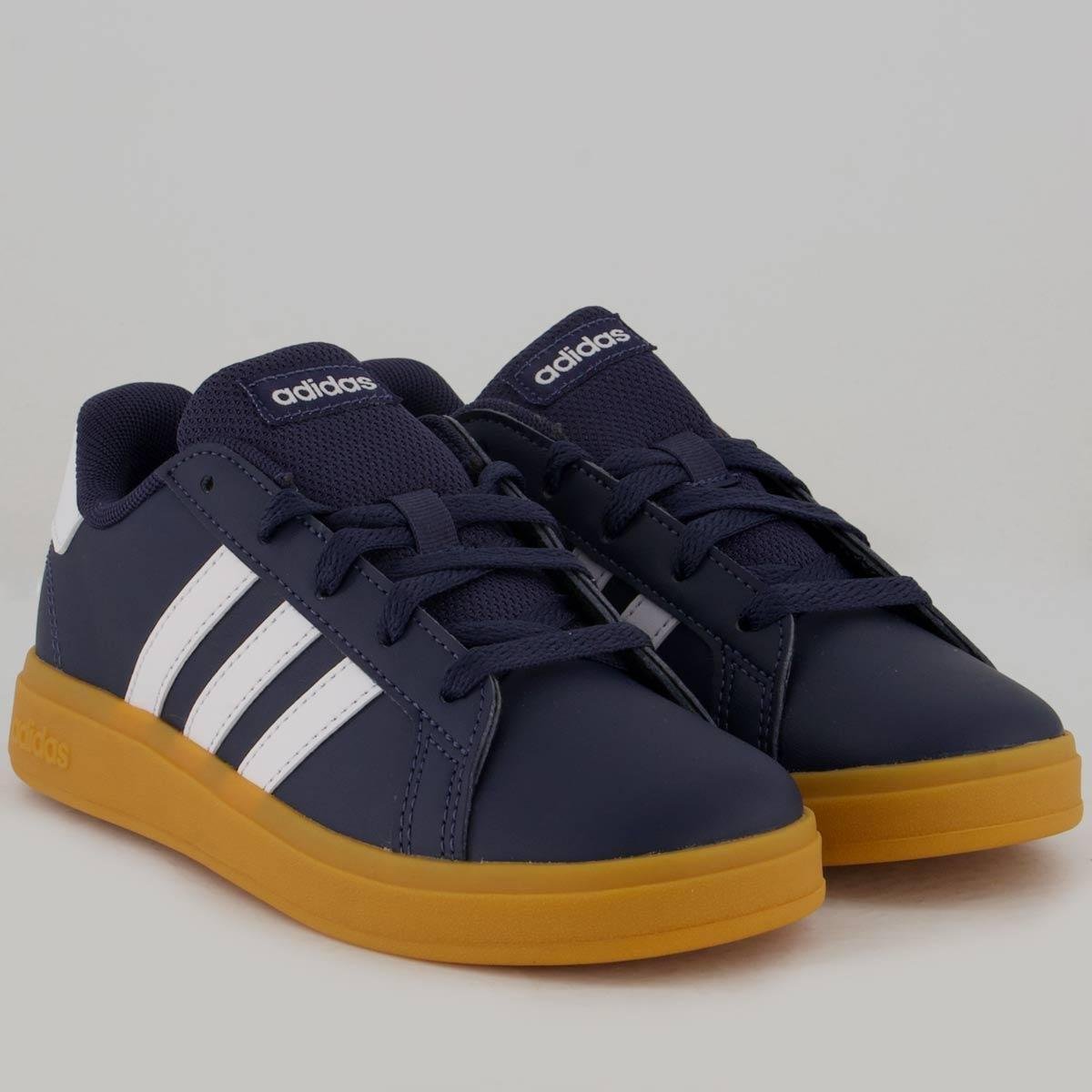 Tenis Adidas 33y em promoção na Netshoes!