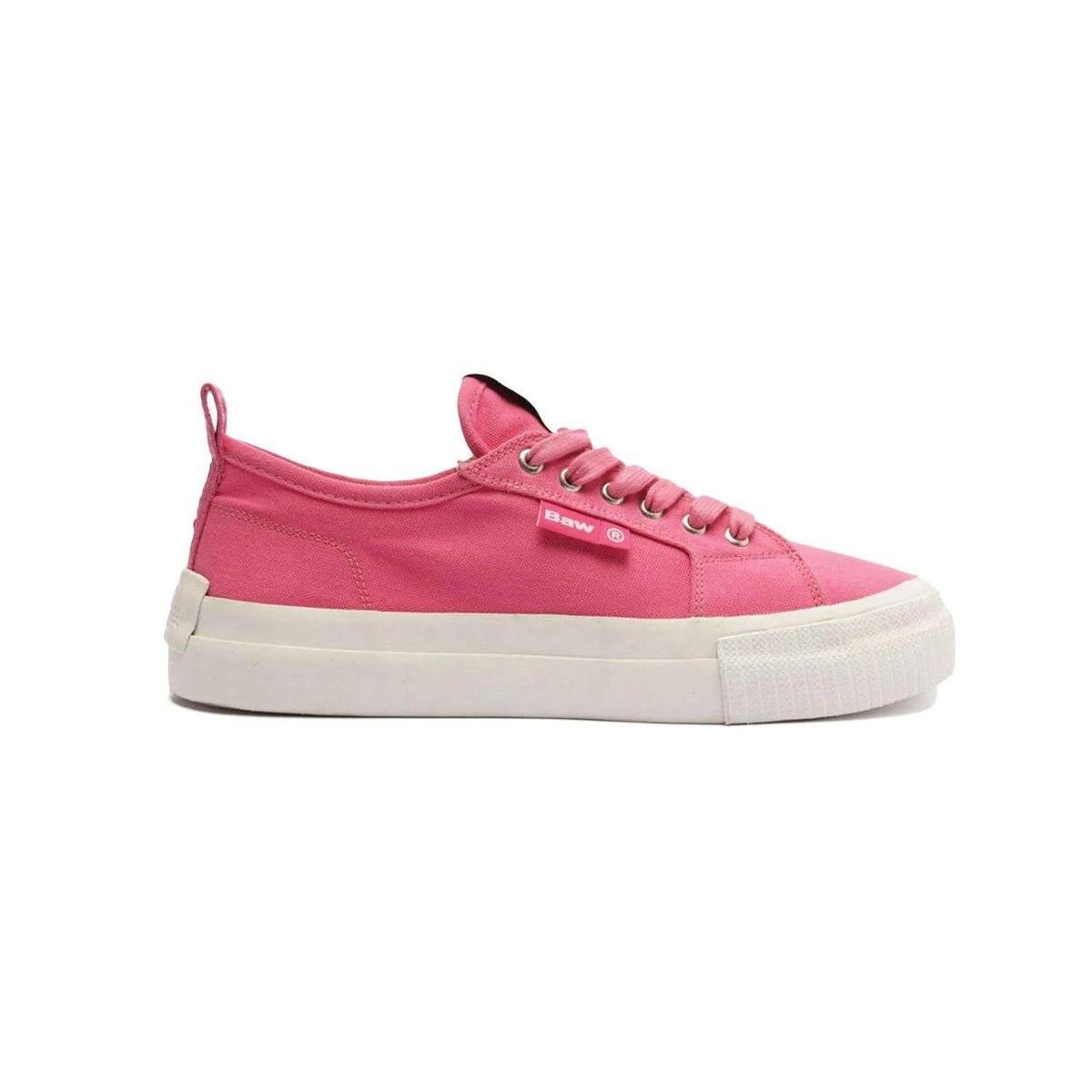 Produtos da marca Baw na Netshoes!