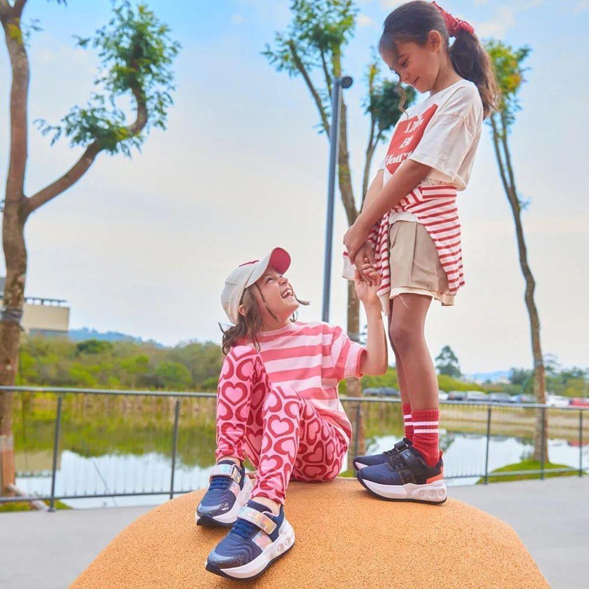 Tênis Bibi Skatênis Azul Marinho com Rosa 1243006 - Azul | Netshoes