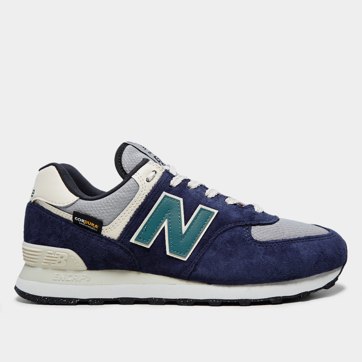 Tênis New Balance 574 em promoção na Netshoes!