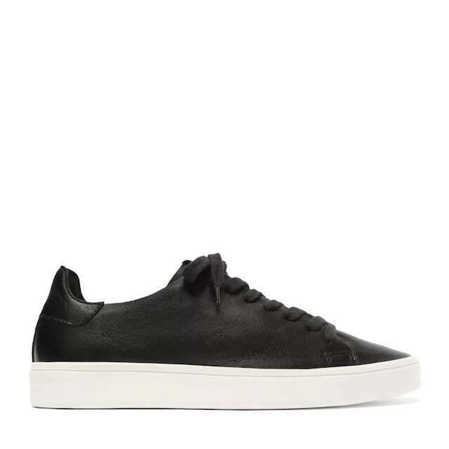 Tênis Feminino Arezzo Couro Cadarço Básico - Preto | Netshoes