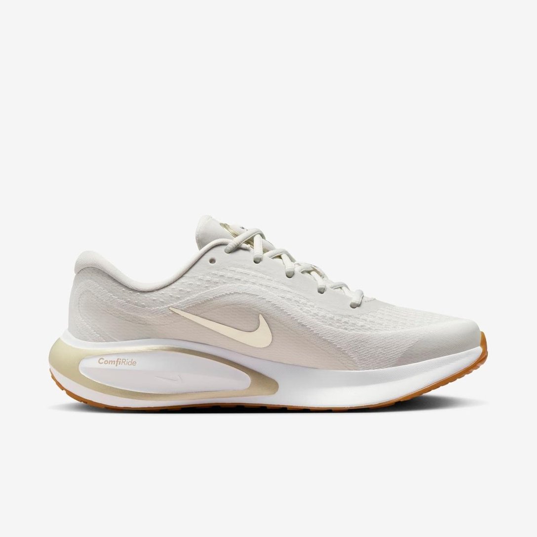 Tênis Nike Journey Run Feminino - Bege | Netshoes