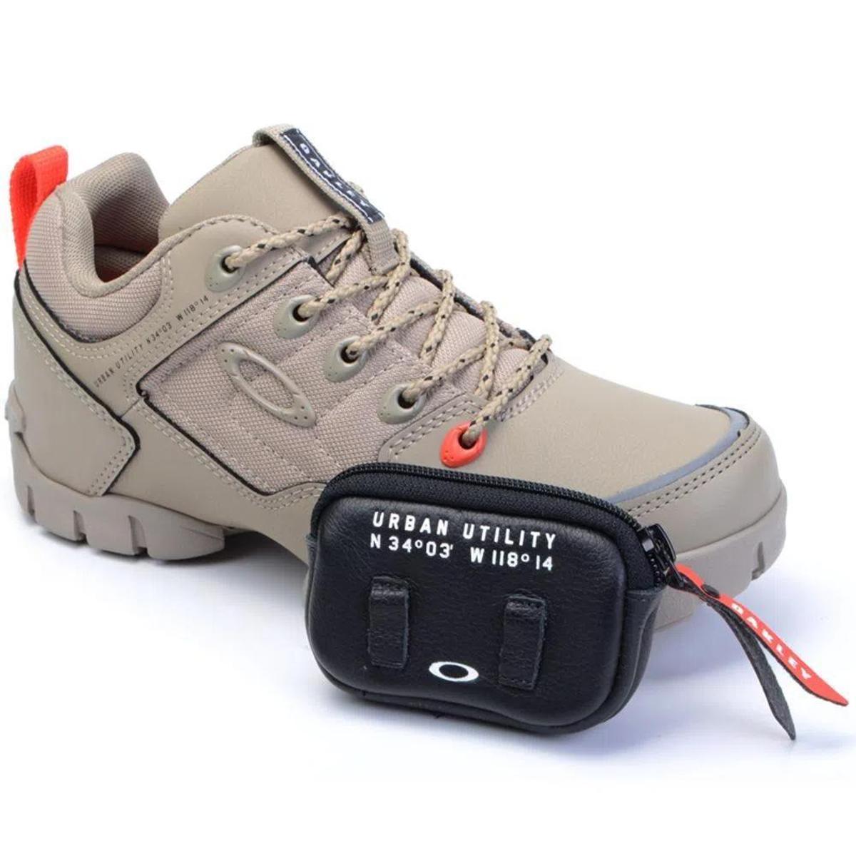 Tênis Oakley Halftrack Low II Urban Utility SM24 - Bege+Vermelho | Netshoes