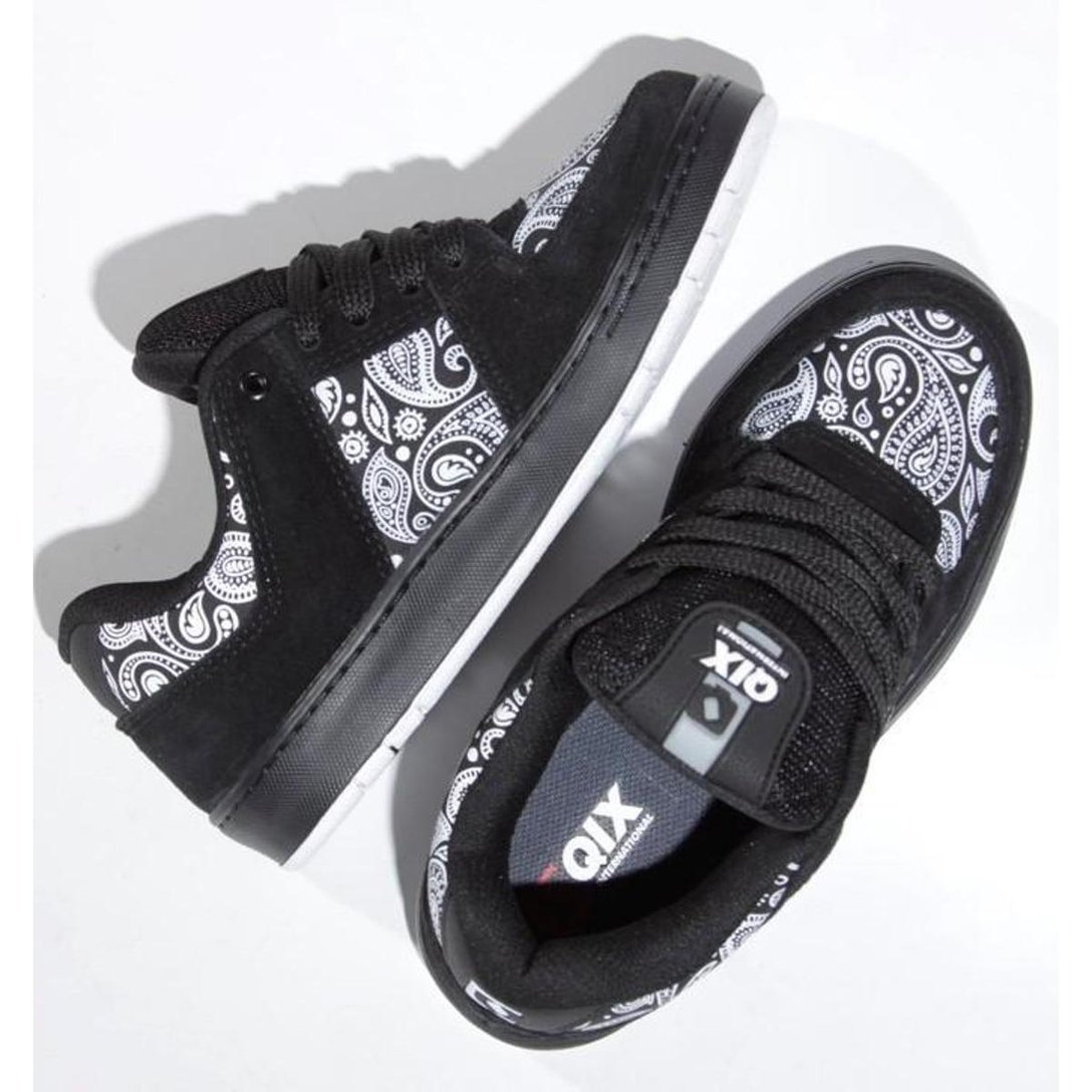 Tênis Qix - 90'S OG Preto/Branco - Preto | Netshoes
