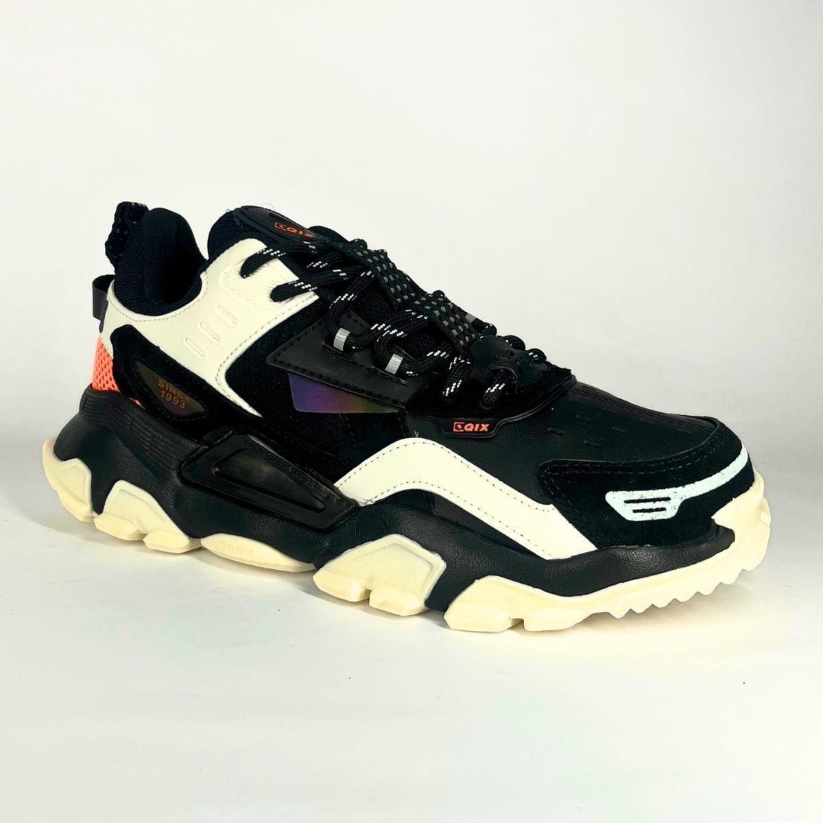 Tênis Qix Trek Preto e Branco - Preto | Netshoes