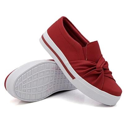 Tênis Slip On Casual Feminino com Detalhe em Laço e Sola Borracha com ...