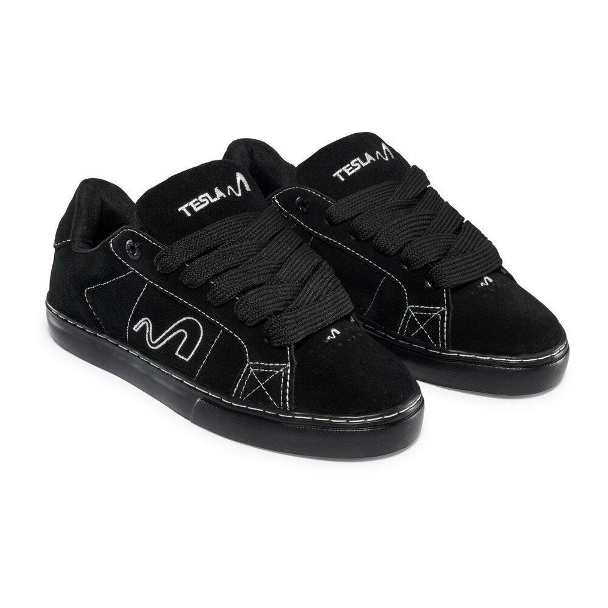 Tenis Tesla Hertz em promoção na Netshoes!